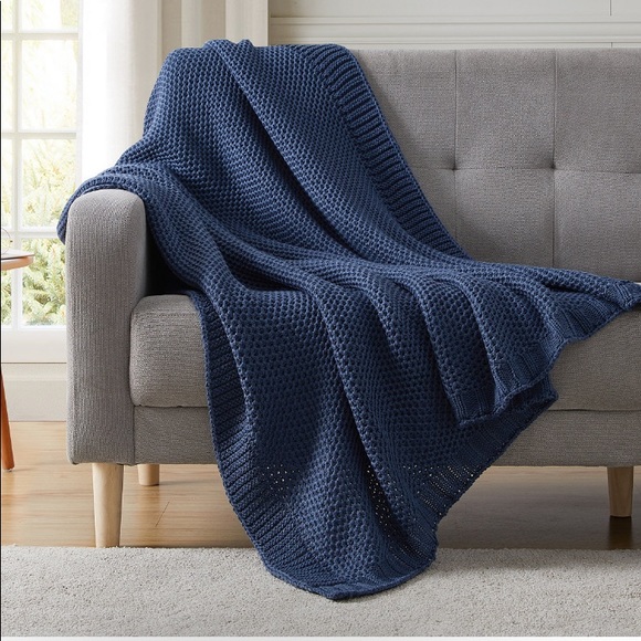Kindred Home | Bedding | Kindred Home Honeycomb Knitted Throw 5 X 60 ...